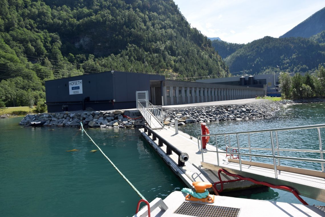 In Hofseth Aqua’s new smolt plant, it takes two hours to transfer smolt ...